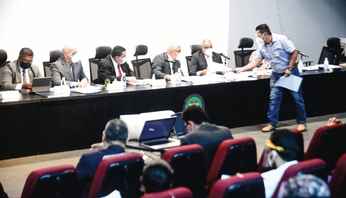 Crispiano Adames, Ana Giselle Rosas y Mariano López verán cambios a la ...