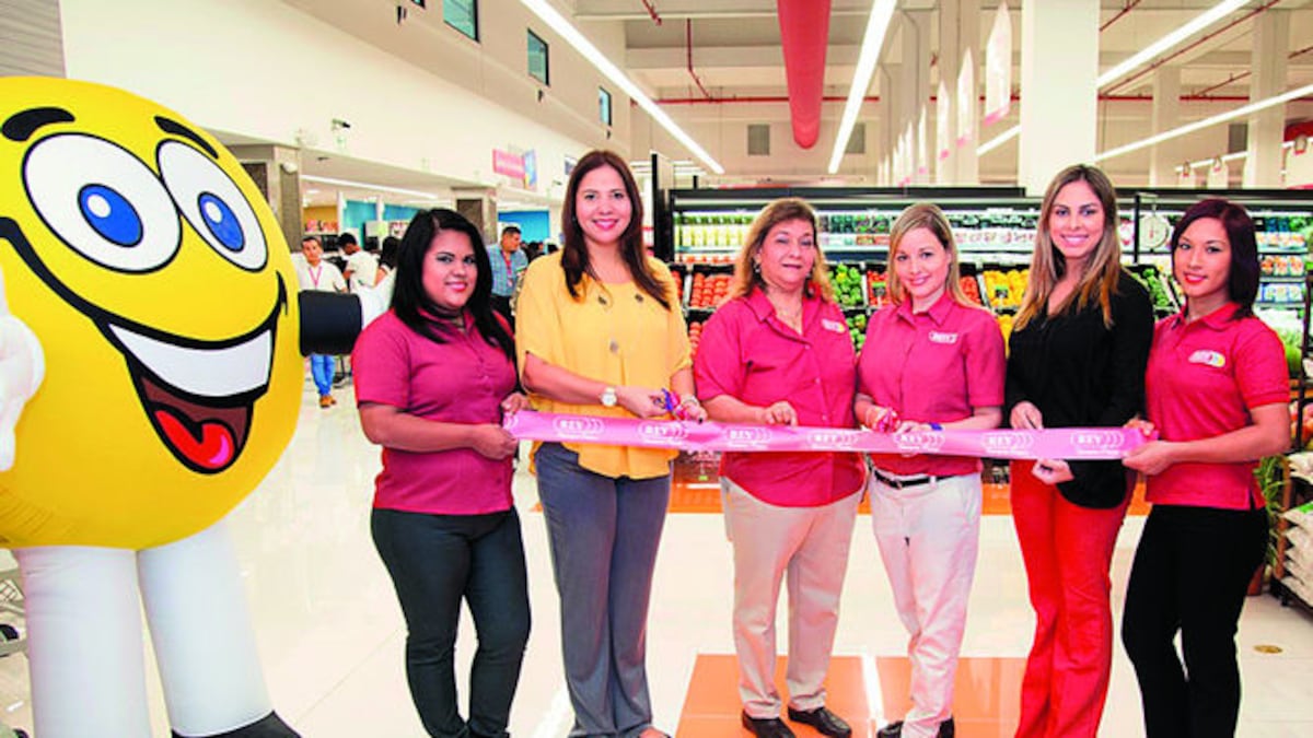 Supermercados Rey inauguró en Parque Lefevre | La Prensa Panamá