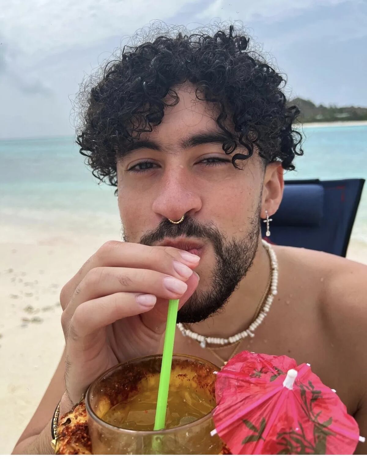 La revista ‘Time’ escoge como mejor álbum ‘Un Verano Sin Ti’, de Bad ...