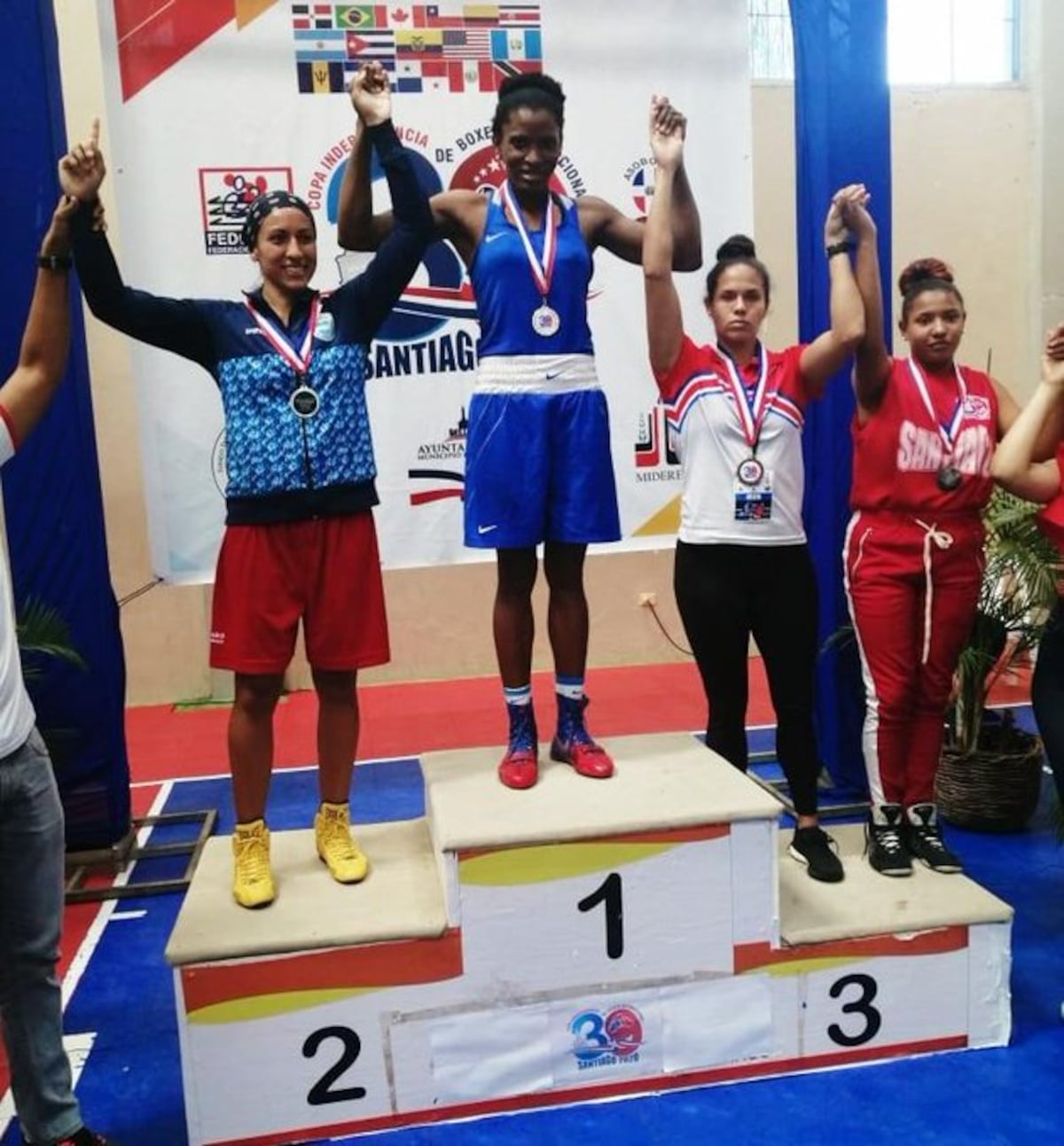 La boxeadora Atheyna Bylon gana medalla de oro en la Copa Independencia ...
