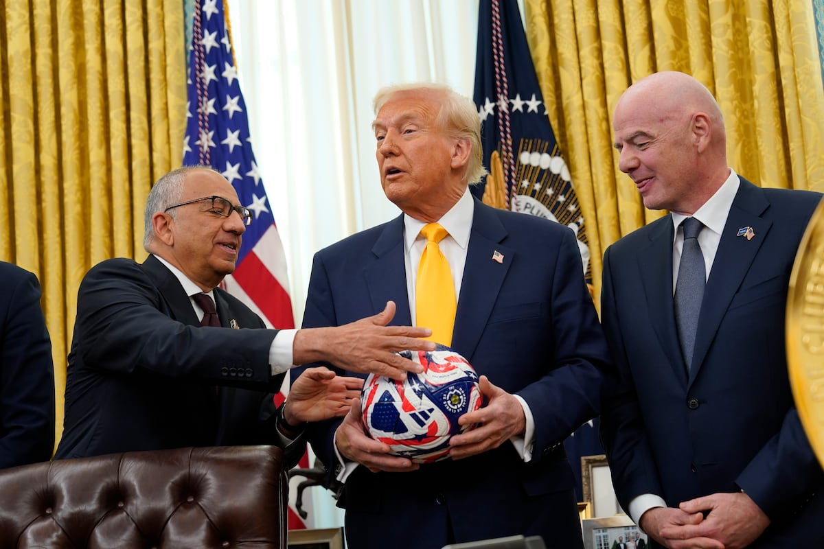 Infantino le dice a Trump que Estados Unidos puede ganar el Mundial de 2026 | La Prensa Panamá