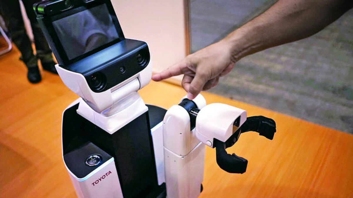 Toyota presenta robot | La Prensa Panamá
