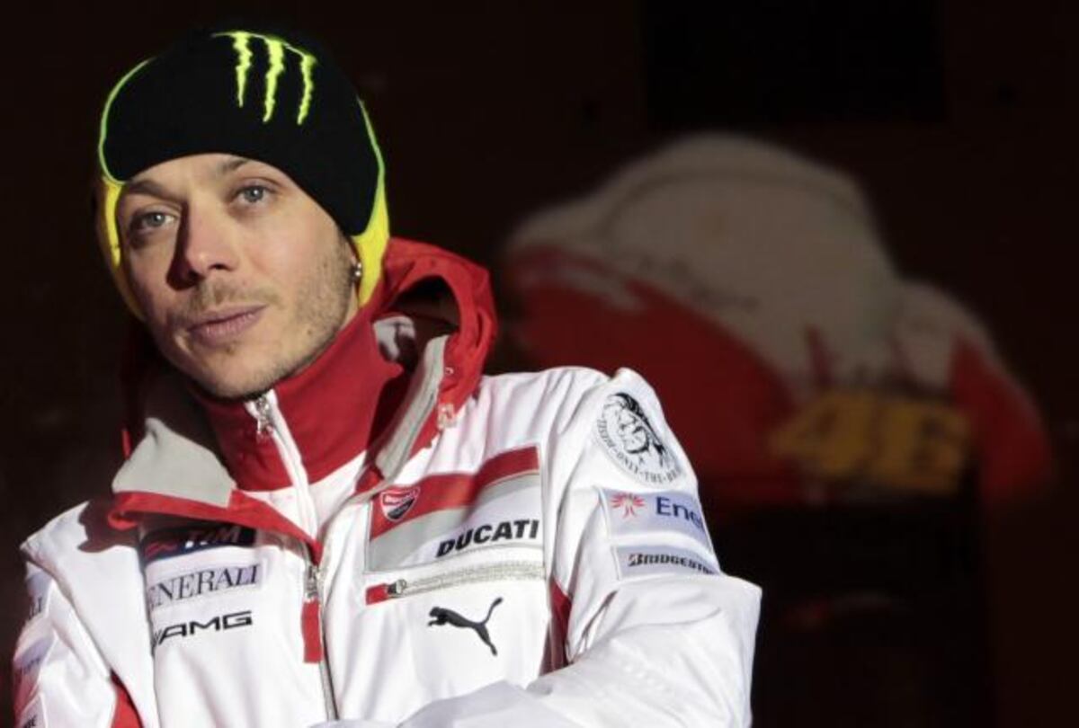 Rossi cambia este fin de semana su Ducati por un Ferrari | La Prensa Panamá